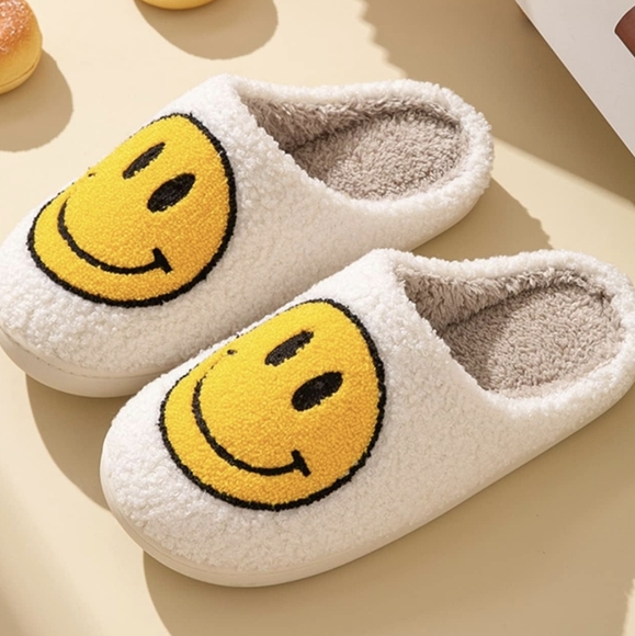 Shoes | Cozy Smiley Face Slippers | Poshmark